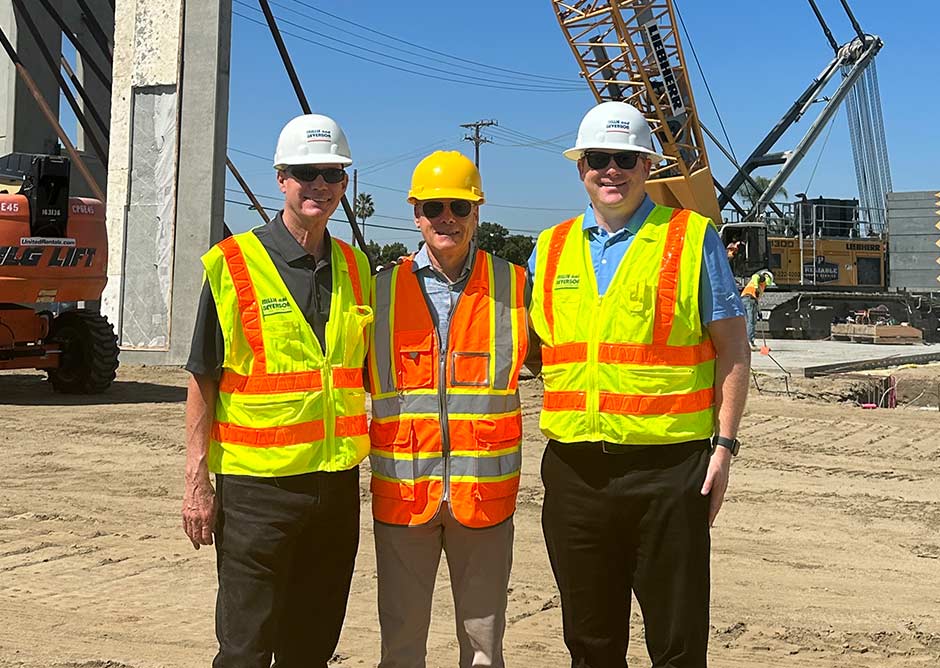 Coronado St. Watch Party - Millie and Severson